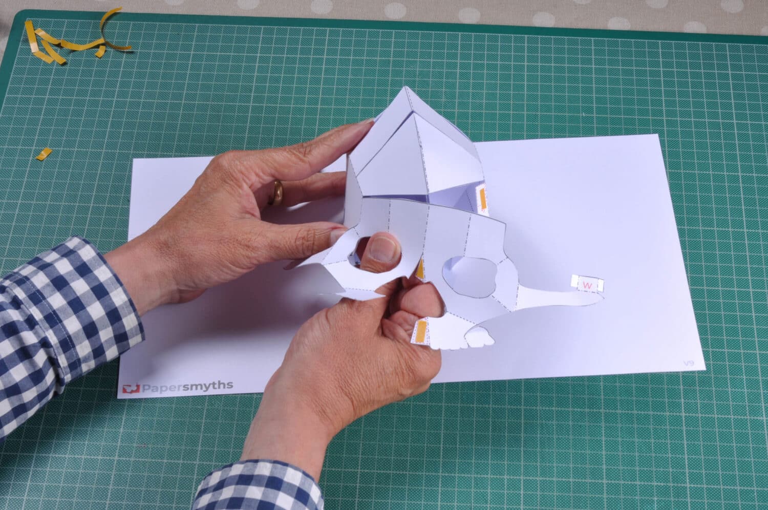 How to Make a Pop-Up Skull - Papersmyths